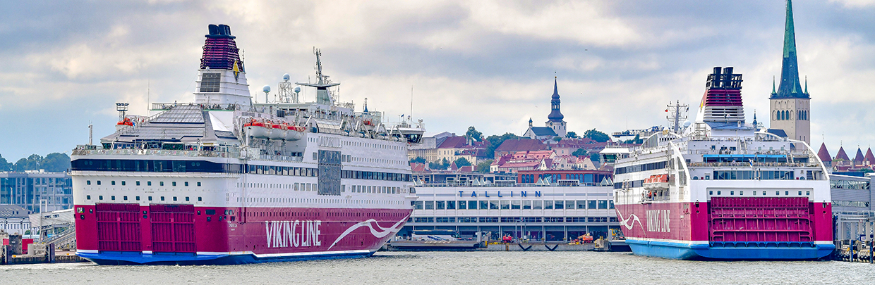 Check-in at harbour | Viking Line